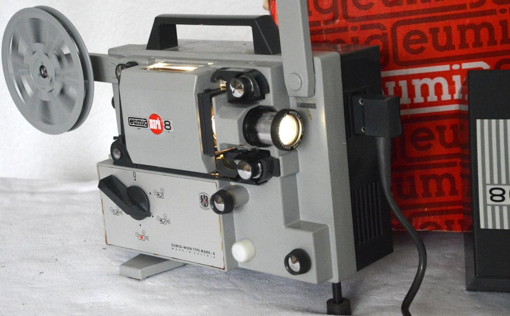 Filmprojektor / Projecteur de film Eumig Mark 8 Super8 (Gebraucht) in Collonges für CHF 100 ...