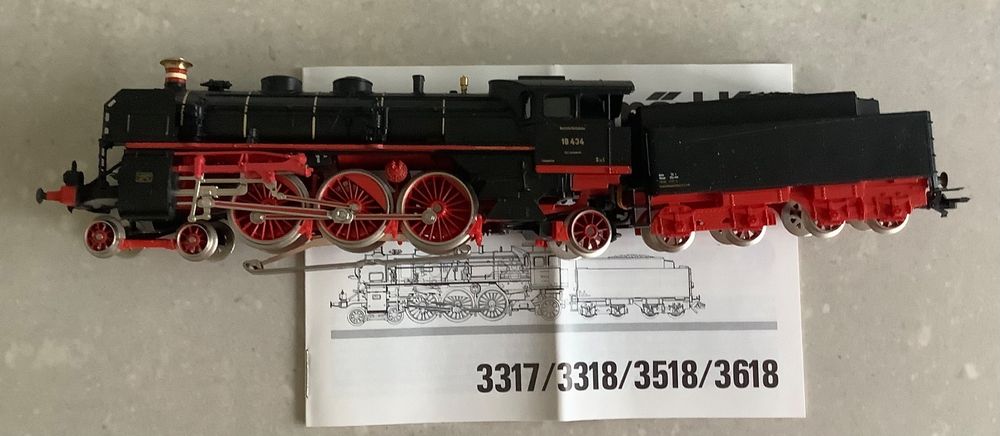 Dampflokomotive BR 18 mit Tender für Rheingold, Märklin 3318 (Neu und ...
