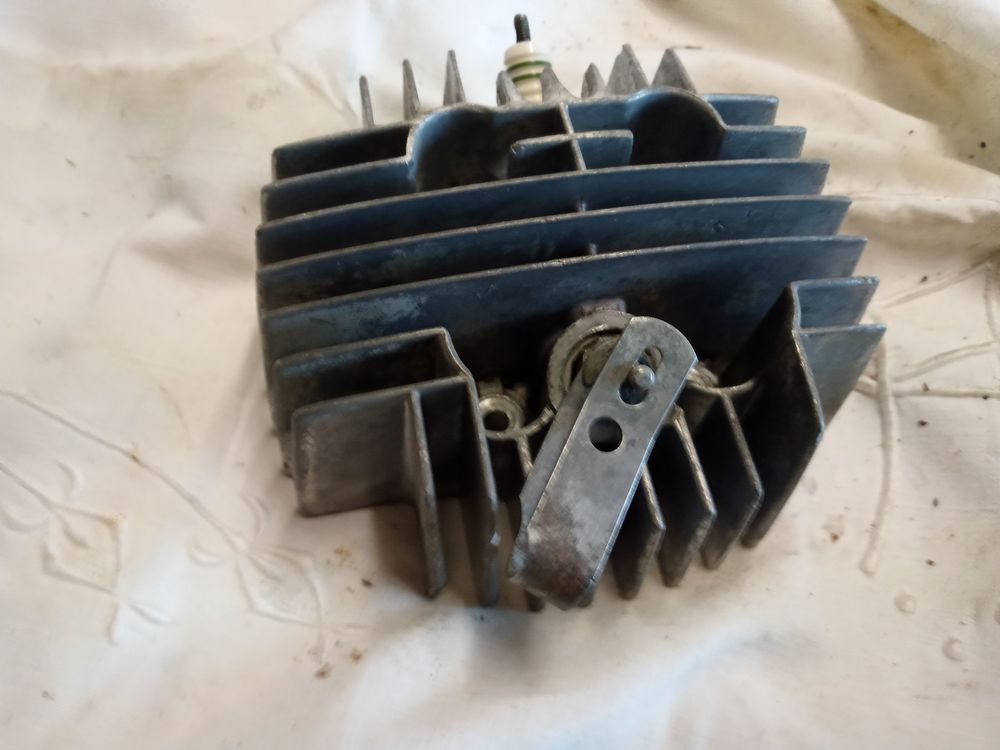 Puch Maxi Zylinderkopf alte Model (Gebraucht) in Prez-vers-Siviriez für CHF 12 – mit Lieferung ...