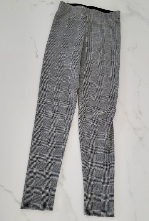 Hosen Paket grösse S (Artn.4) (Gebraucht) in Wangen ZH für CHF 14 – mit ...