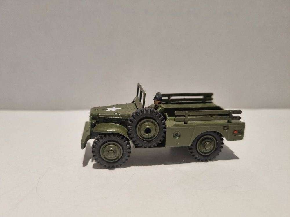 Dodge WC 51, à l'échelle dinky, code 3 (Gebraucht) in für CHF 46 – mit ...