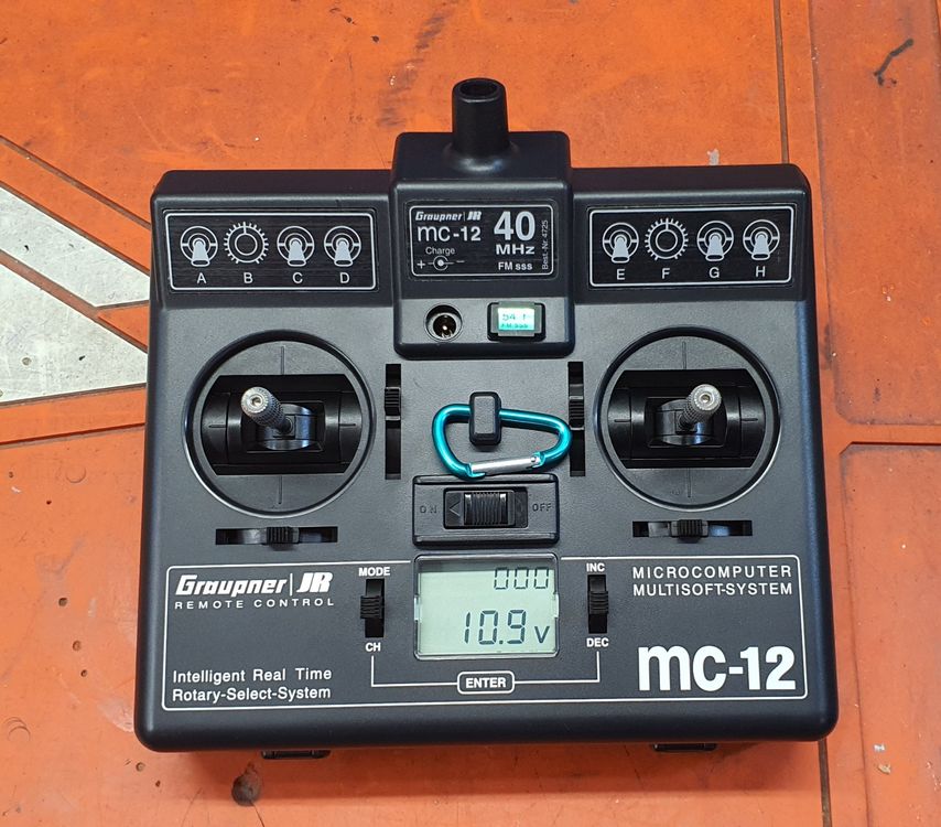 *NEU* Graupner MC-12 (Computer-System) 40MHz *NEU* | Kaufen auf Ricardo