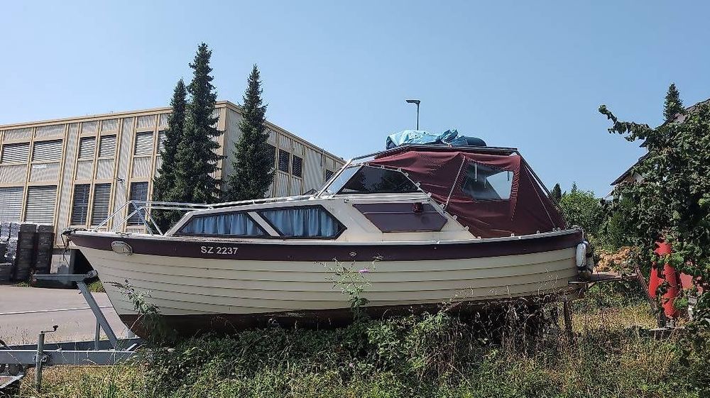 Diana 700 Motorboot Verdränger Spitzgatter + Trailer AKTION! (Gebraucht ...