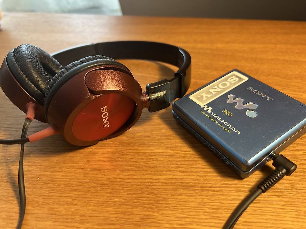 Sony MiniDisc MZ E300 ZX300 Kopfhörer MD Walkman (Gebraucht) in ...