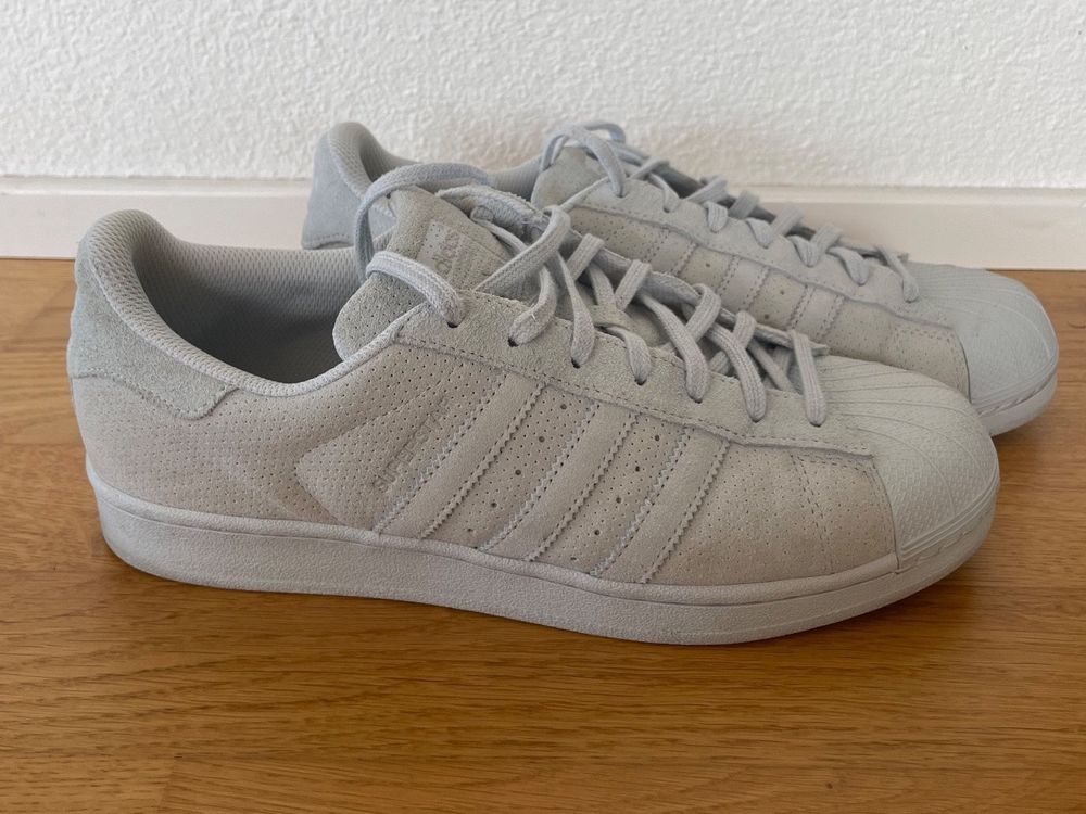 Adidas Superstar 43.1/3 (Neu (gemäss Beschreibung)) in Luzern für CHF ...
