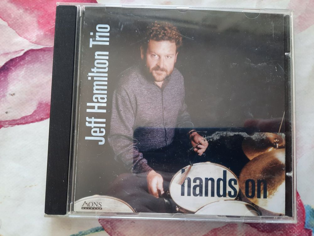 CD Jeff Hamilton Trio - Hands on | Kaufen auf Ricardo
