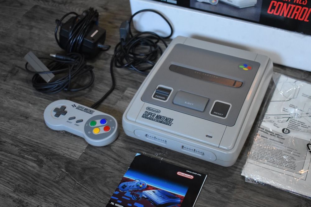 SNES Super Nintendo Konsole in OVP - Traum Zustand!! | Kaufen auf Ricardo
