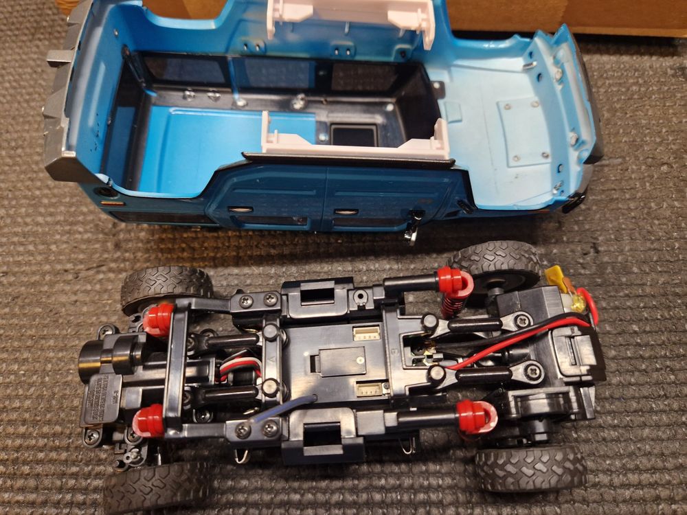 Vend Kyosho mini-z Hummer H2 (Gebraucht) in Petit-Lancy für CHF 36 ...