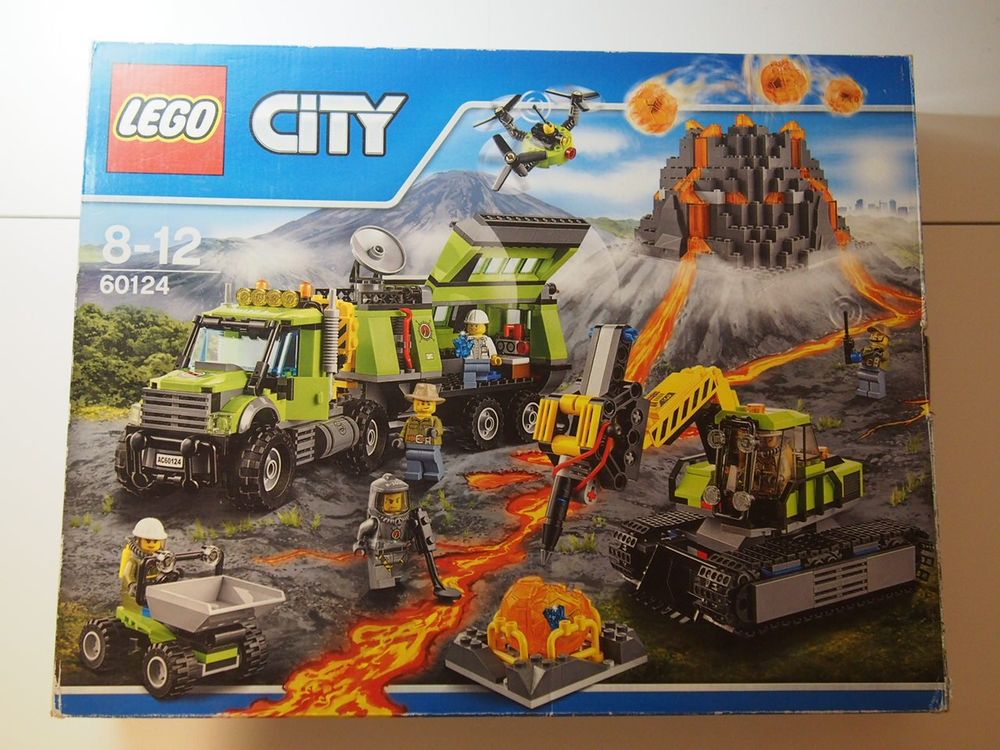 Lego City 60124 (sehr grosse Lava-Station) (Gebraucht) in Langnau am ...