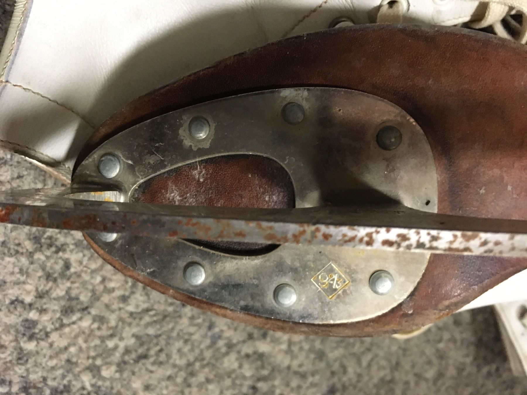 Vintage Graf Windsor Damen Schlittschuhe weiss Gr 38 alt (Gebraucht) in ...