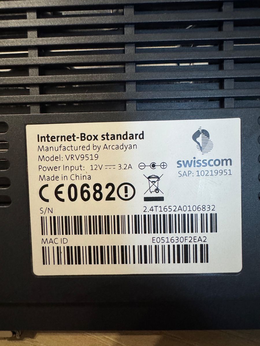 Swisscom Internet-Box 4 + Standard + box tv - Come Nuovo! (Nuovo ...