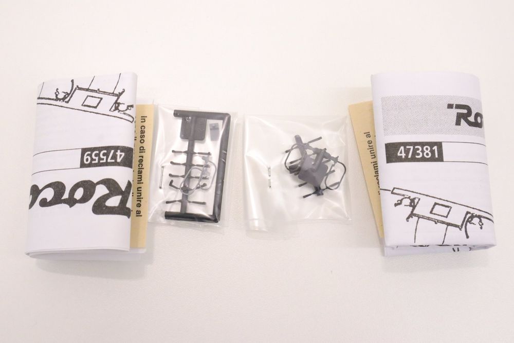 Roco 47381 + 47559 SBB Uacs Zementwagen Holcim, DC H0 (Gebraucht) in ...