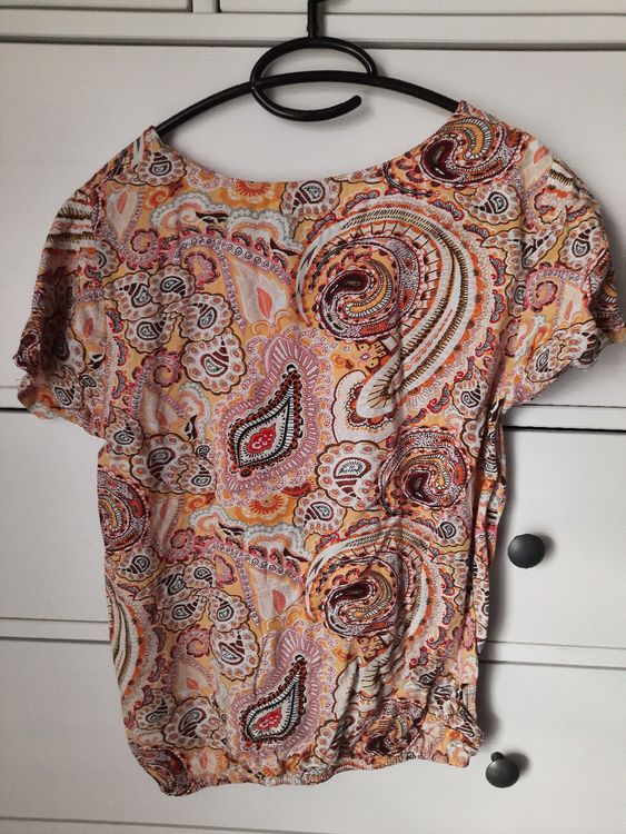 Sommerbluse bunt Gr. S bunt luftig ️🌞💛 (Gebraucht) in Seewil für CHF 1 ...