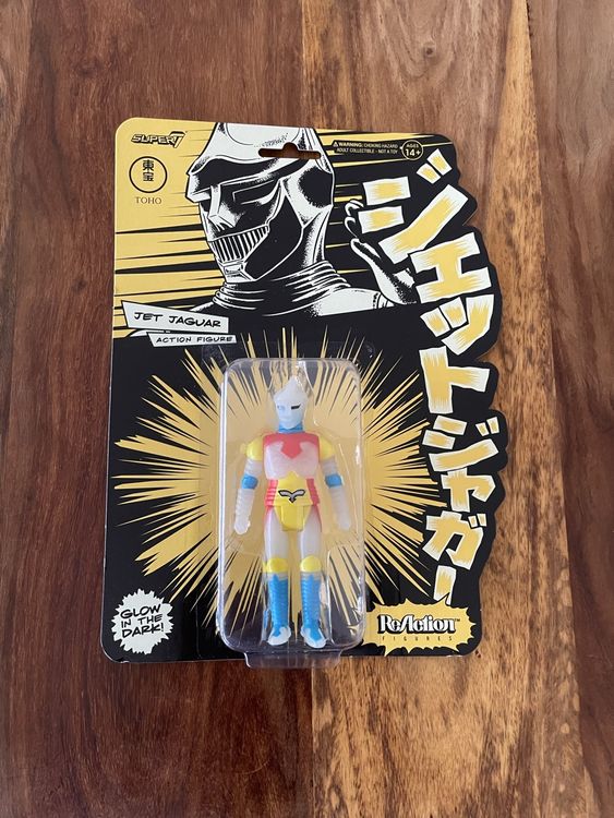 Super7 ReAction Jet Jaguar Glow in the Dark Godzilla | Kaufen auf Ricardo