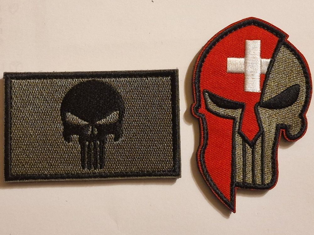 2x Abzeichen Punisher Totenkopf Patches Klett (Neu (gemäss Beschreibung ...