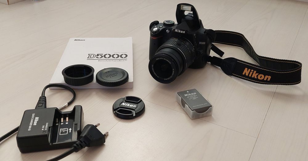 Nikon D5000 (Gebraucht) in Baldingen für CHF 75 – mit Lieferung auf ...