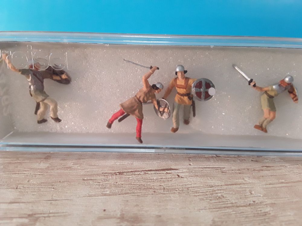 Preiser Set _ Figuren _ kämpfende Ritter _ Spur H0 | Kaufen auf Ricardo