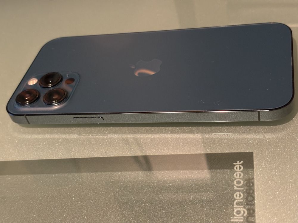 iPhone 12 Pro Max 256 GB bleu/blau | Kaufen auf Ricardo