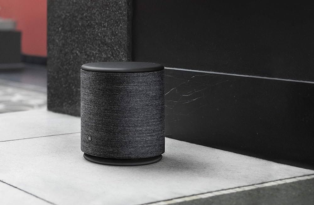 Bang & Olufsen Beoplay M5 Bluetooth Speaker | Kaufen auf Ricardo
