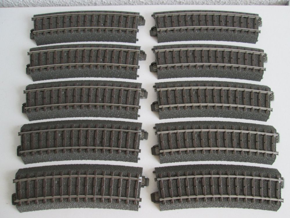 Märklin 24215 AC C-Gleis 10 x Gebogenes Gleis 15° Radius R 2 | Kaufen ...