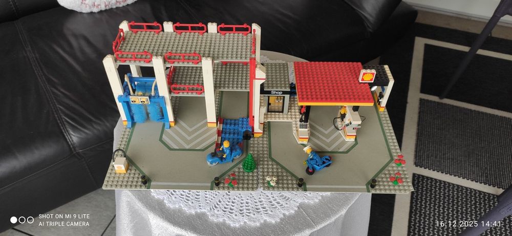 LEGO Classic Town Set 6394 Metro Park & Service Tower. (Gebraucht) in ...