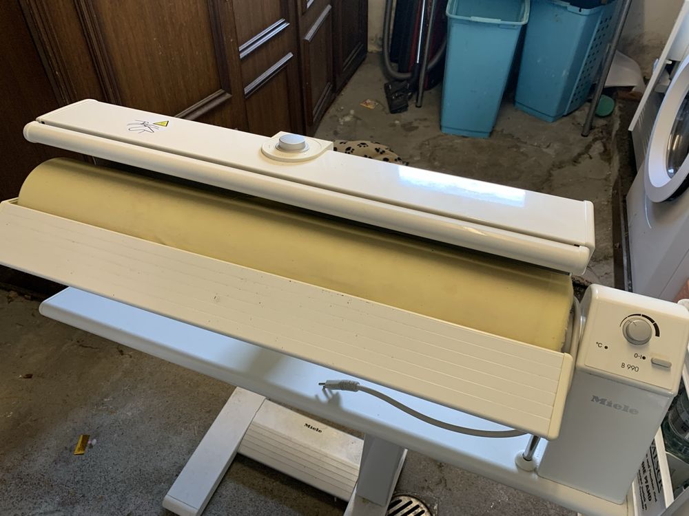 Miele Bügelmaschine/ Mangel B990 (Gebraucht) in Gontenschwil für CHF ...