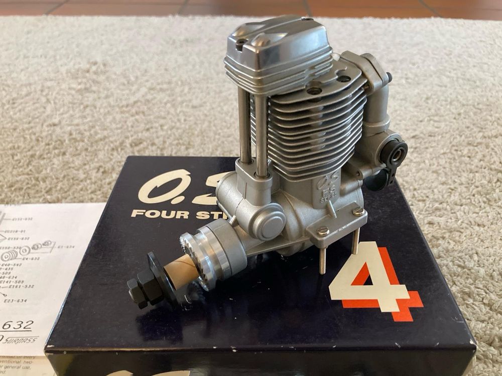 O.S. Four Stroke Engine FS-70 (Neu und originalverpackt) in Bütschwil ...
