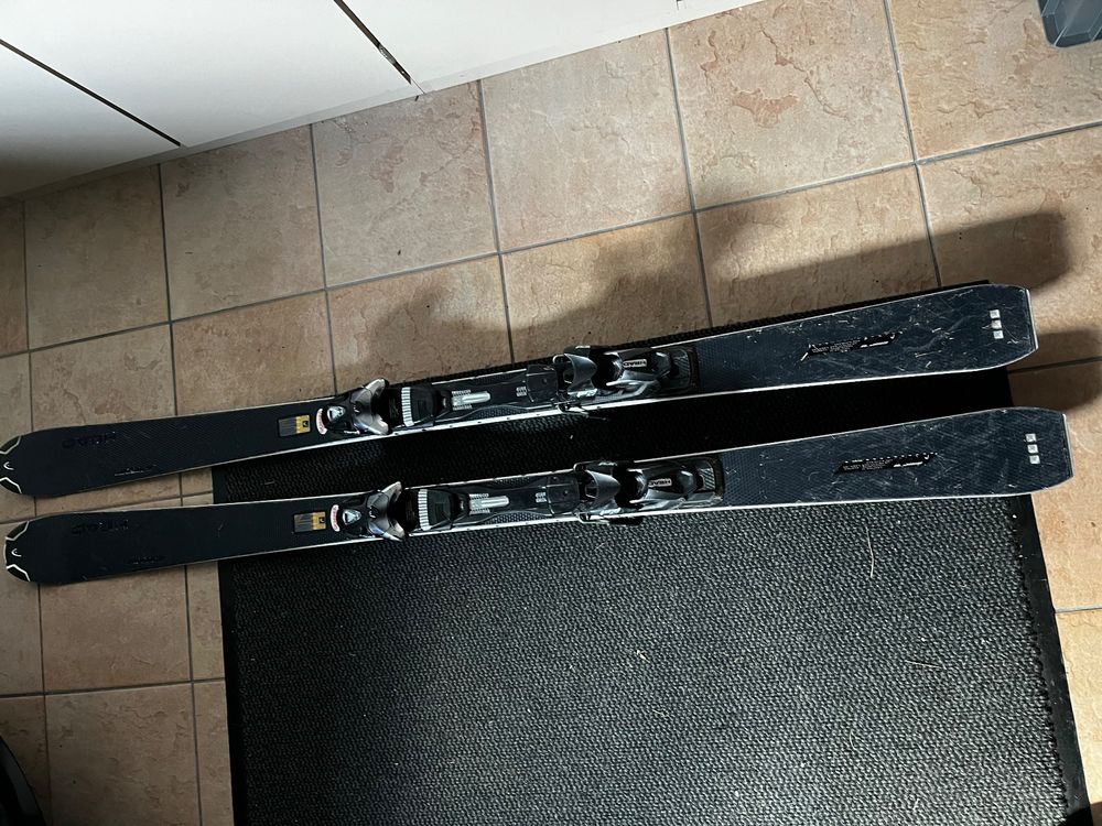 Head Ski Chip (Gebraucht) in für CHF 10 – nur Abholung auf Ricardo kaufen