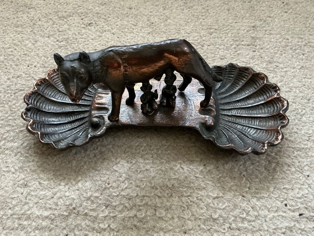 Antike Romulus und Remus , Kapitolinische Wölfin (Gebraucht) in Jona für CHF 50 – mit Lieferung ...