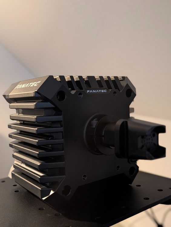 Fanatec CSL DD 8 Nm (boost kit) + QR2 (metal) (Gebraucht) in Thalwil ...