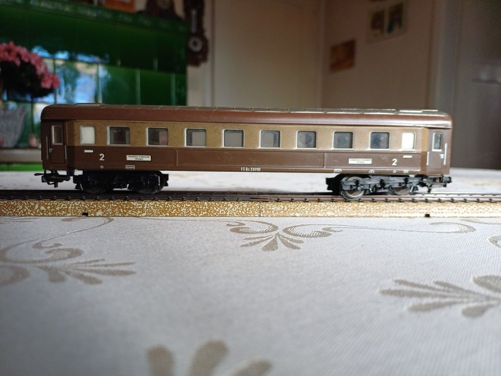 Schnellzugwagen 2. Kl. der FS Märklin Nr. 4036.1 (Gebraucht) in ...