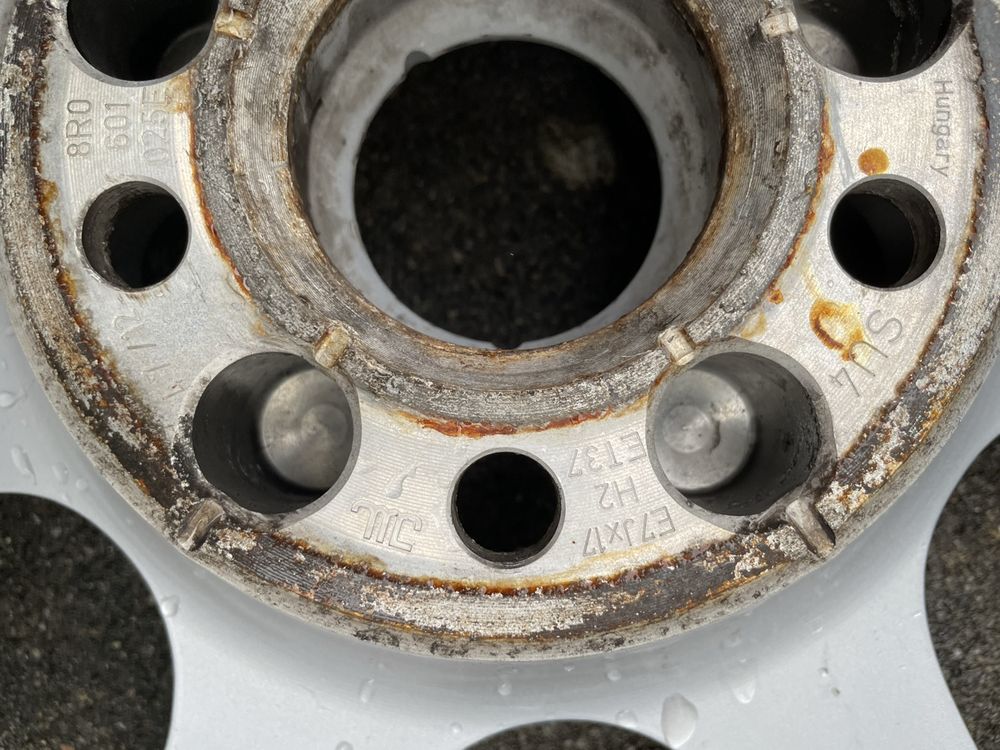 Audi Q5 Winterräder, 235/65 R17, Continental-Reifen 5mm (Gebraucht) in ...