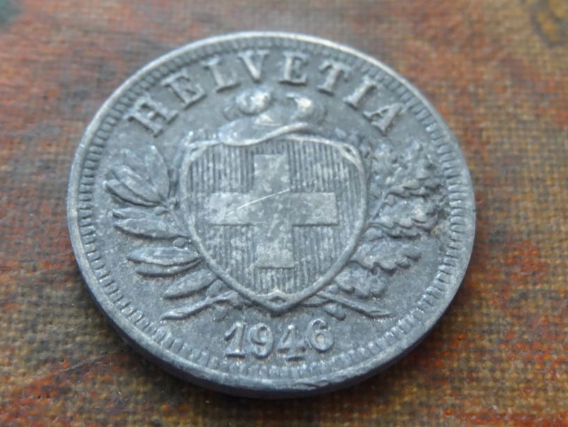 2 Rp. 1946 (B) (Gebraucht) in Romanel-sur-Lausanne für CHF 9.9 – mit Lieferung auf Ricardo kaufen