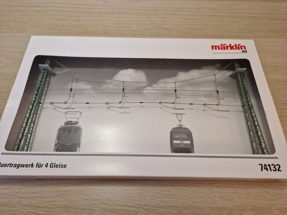 Märklin 74132 Quertragwerk für 4 gleise H0 OVP NEU (Neu und originalverpackt) in St-Aubin-Sauges ...