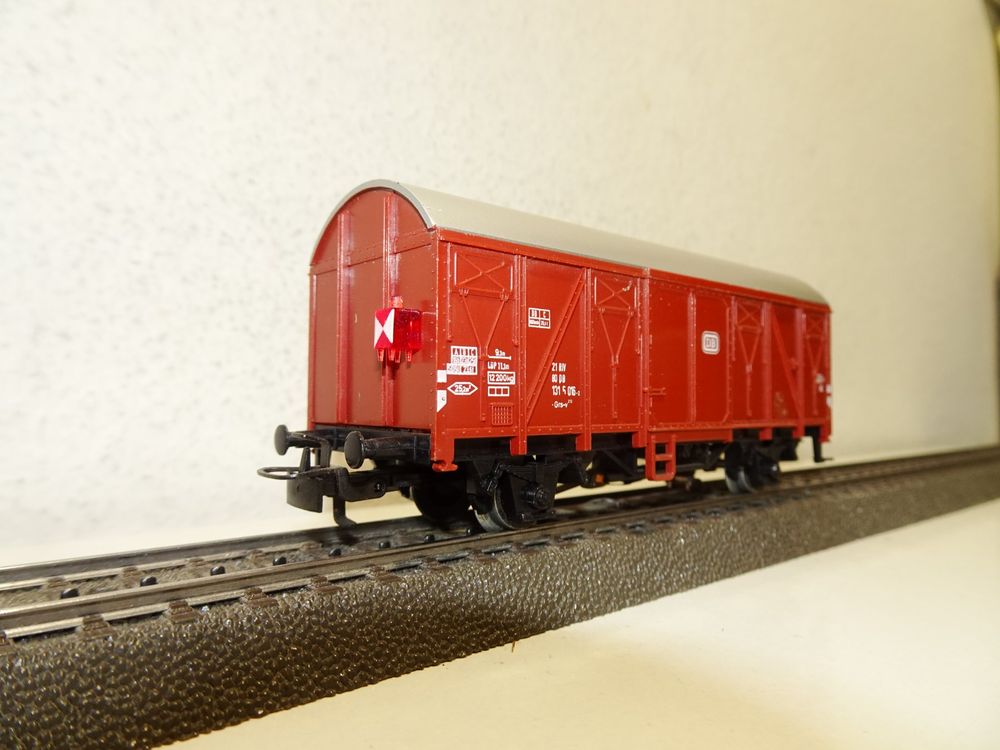 Märklin Güterwagen DB 016-2 Schlusslicht HO (5) (Gebraucht) in Luzern für CHF 7.9 – mit ...