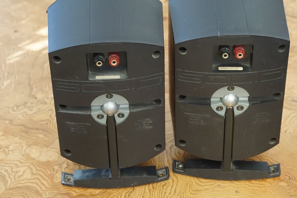 B&W Solid Monitor (Gebraucht) in st-imier für CHF 25 – mit Lieferung ...