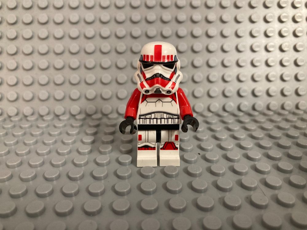 LEGO Star Wars Minifigur - Shock Trooper (2016) (Gebraucht) in Zug für ...