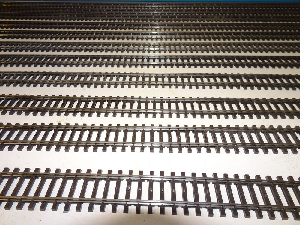 11 Märklin K-Gleis Schienen HO 2105 (Gebraucht) in Luzern für CHF 60.9 ...