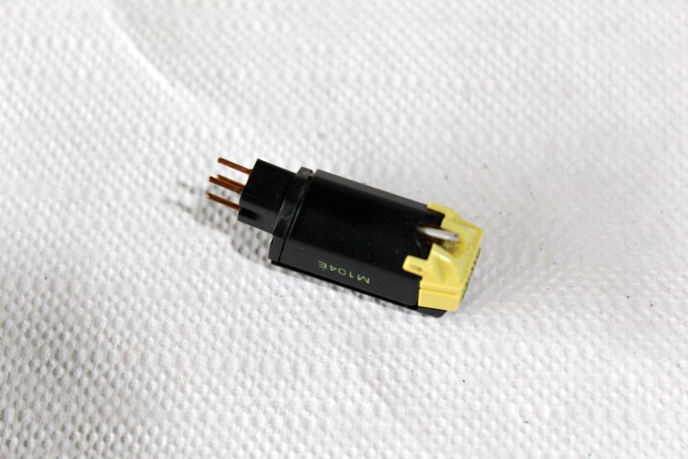Legendärer T4P-Tonabnehmer SHURE M104E mit originaler Nadel (Gebraucht ...