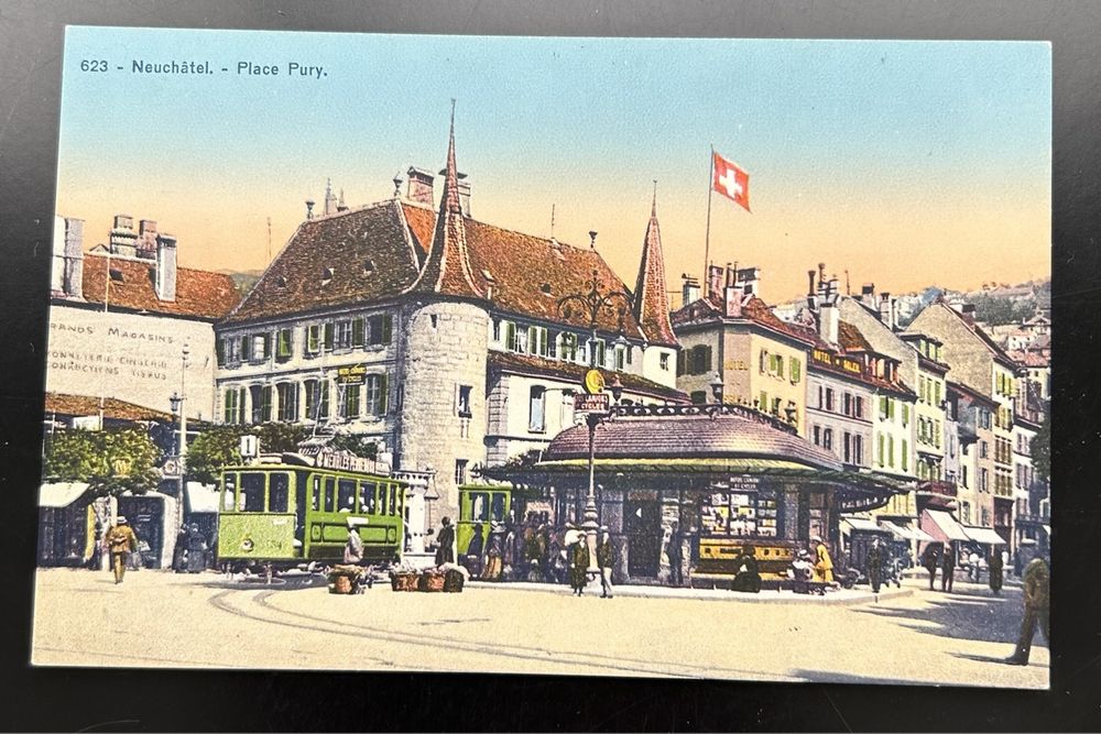 Neuchatel Place Pury mit Strassenbahn (Gebraucht) in Horw für CHF 10 ...