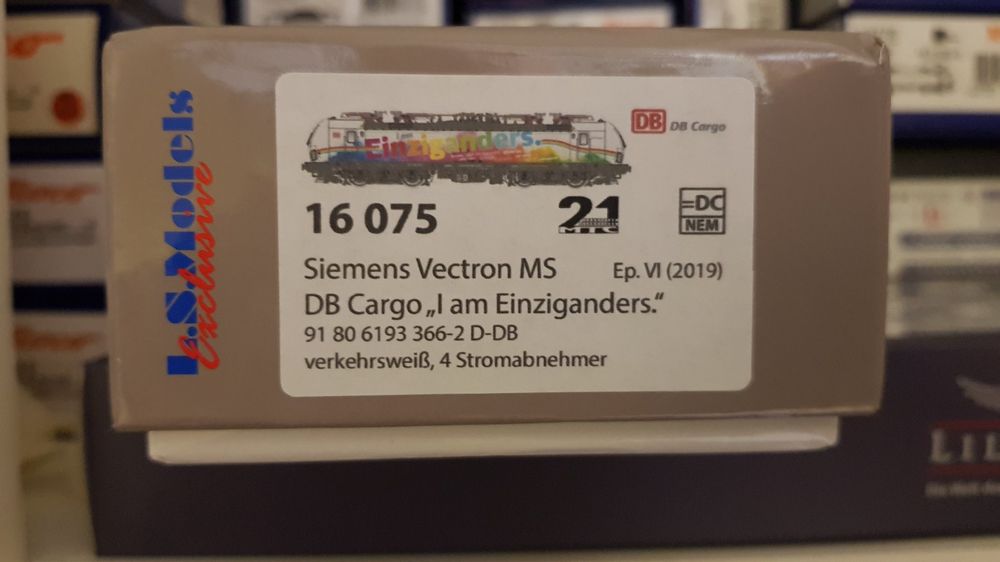 LS Models 16075 - DB Cargo Vectron MS, "I am Einziganders" (Neu und ...