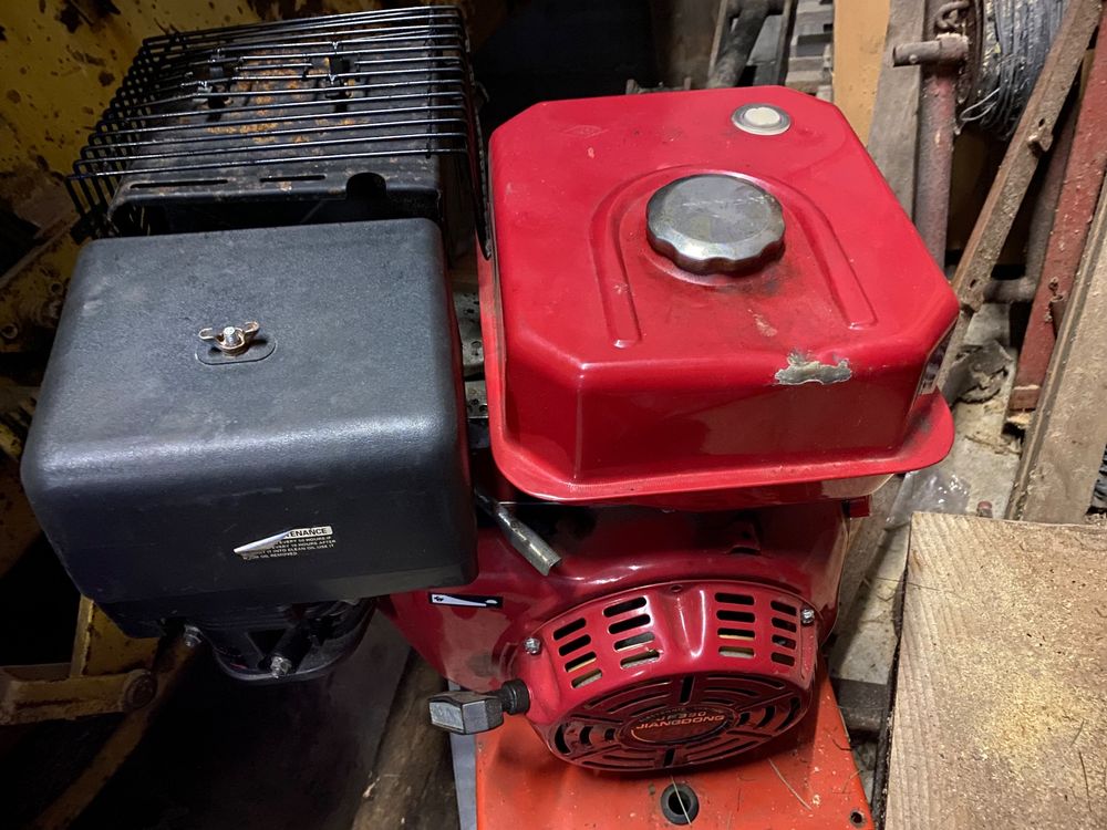 Motor 4Takt (Gebraucht) in Wattwil für CHF 23 – nur Abholung auf ...