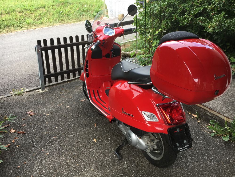 Vespa GTS Super 300 ABS - nur 2000km! (Gebraucht) in Zunzgen für CHF ...