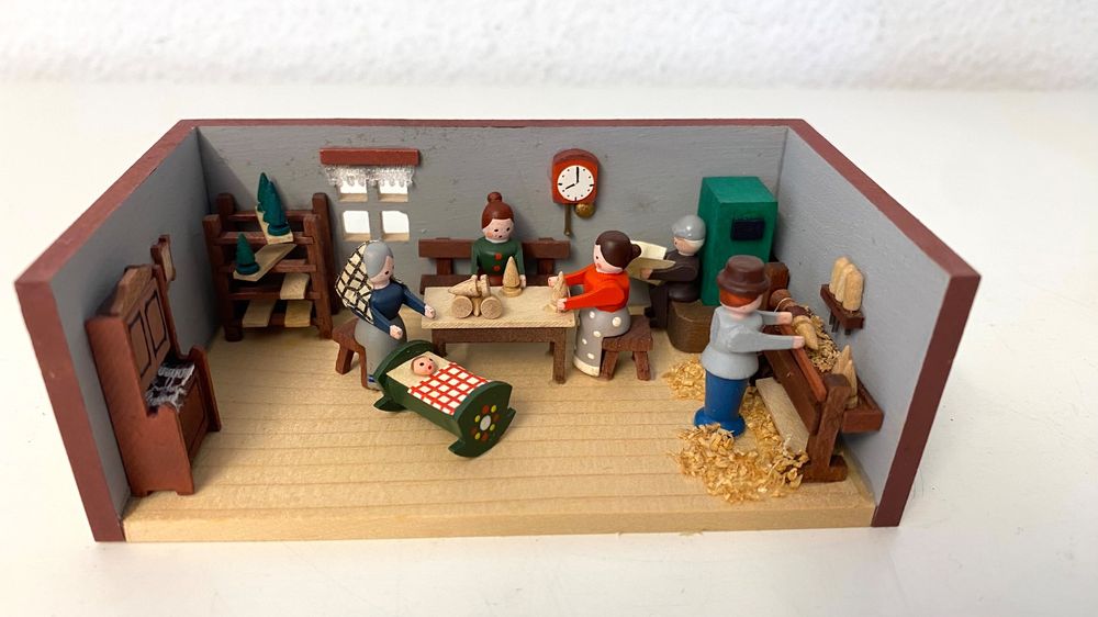 Miniaturstübchen „Spielzeugmacherstube“ – Gunter Flath, DDR (Gebraucht ...