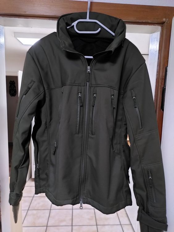 UF Pro Soft-Shell Jacke Grösse 3 XL in Olive | Kaufen auf Ricardo