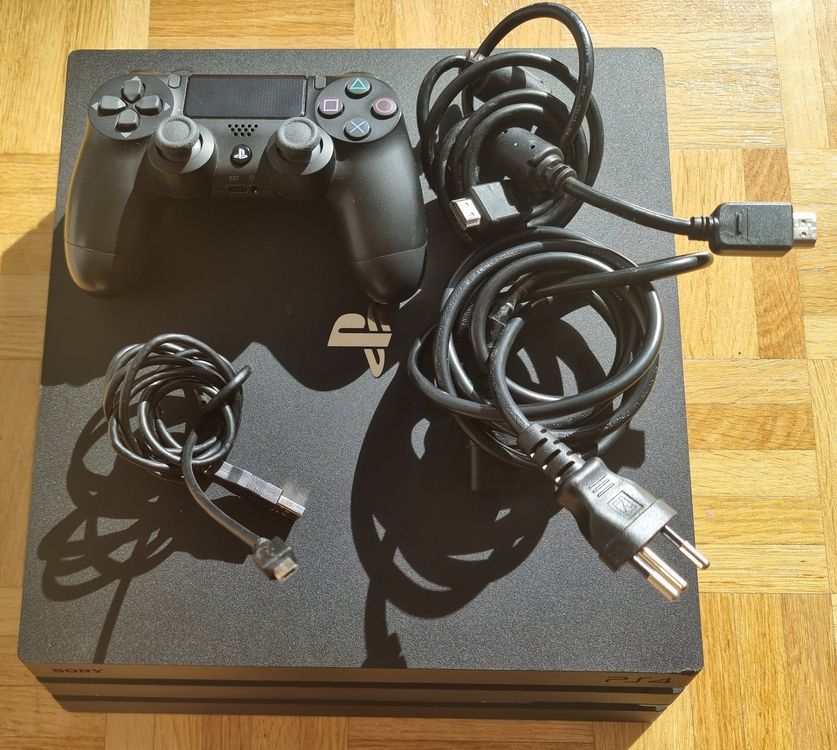 PS 4 Pro inkl. Controller und Kabel (Neu (gemäss Beschreibung)) in Bern ...