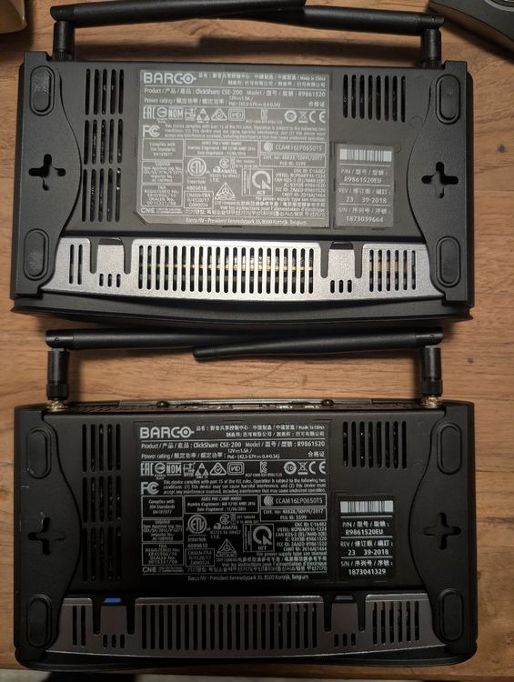 2 BARCO ClickShare CSE-200 mit 5 Buttons USB-A/C inkl. Trays (Gebraucht ...