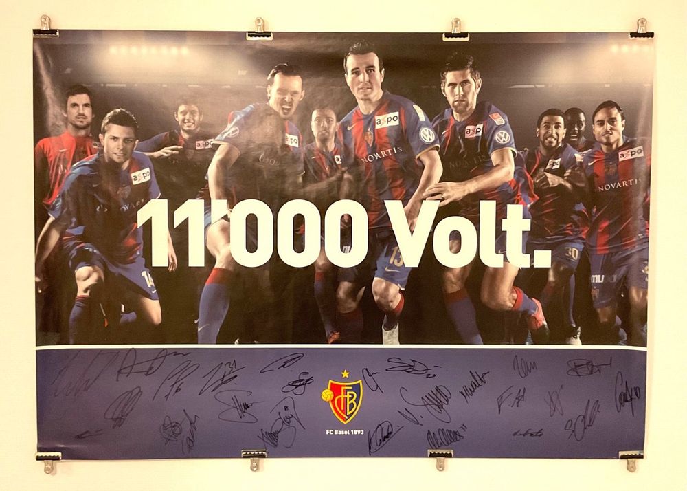 FCB 11‘000 Volt Plakat 2010/11 signiert! | Kaufen auf Ricardo