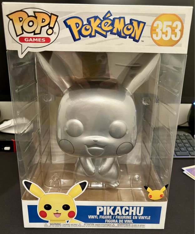 Pokemon Pikachu Funko Pop Jumbo (Neu und originalverpackt) in Genève ...