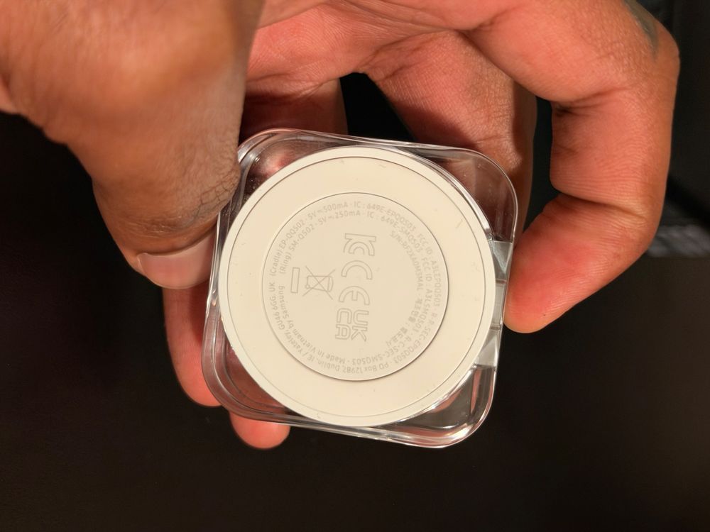 Samsung Galaxy Ring titanium gold und große 12 (Gebraucht) in Dällikon ...